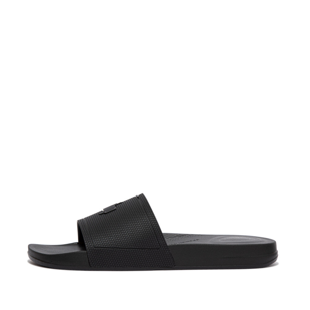 IQUSHION Men's Pool Sliders - All Black (EQ4-090) | FitFlop Singapore